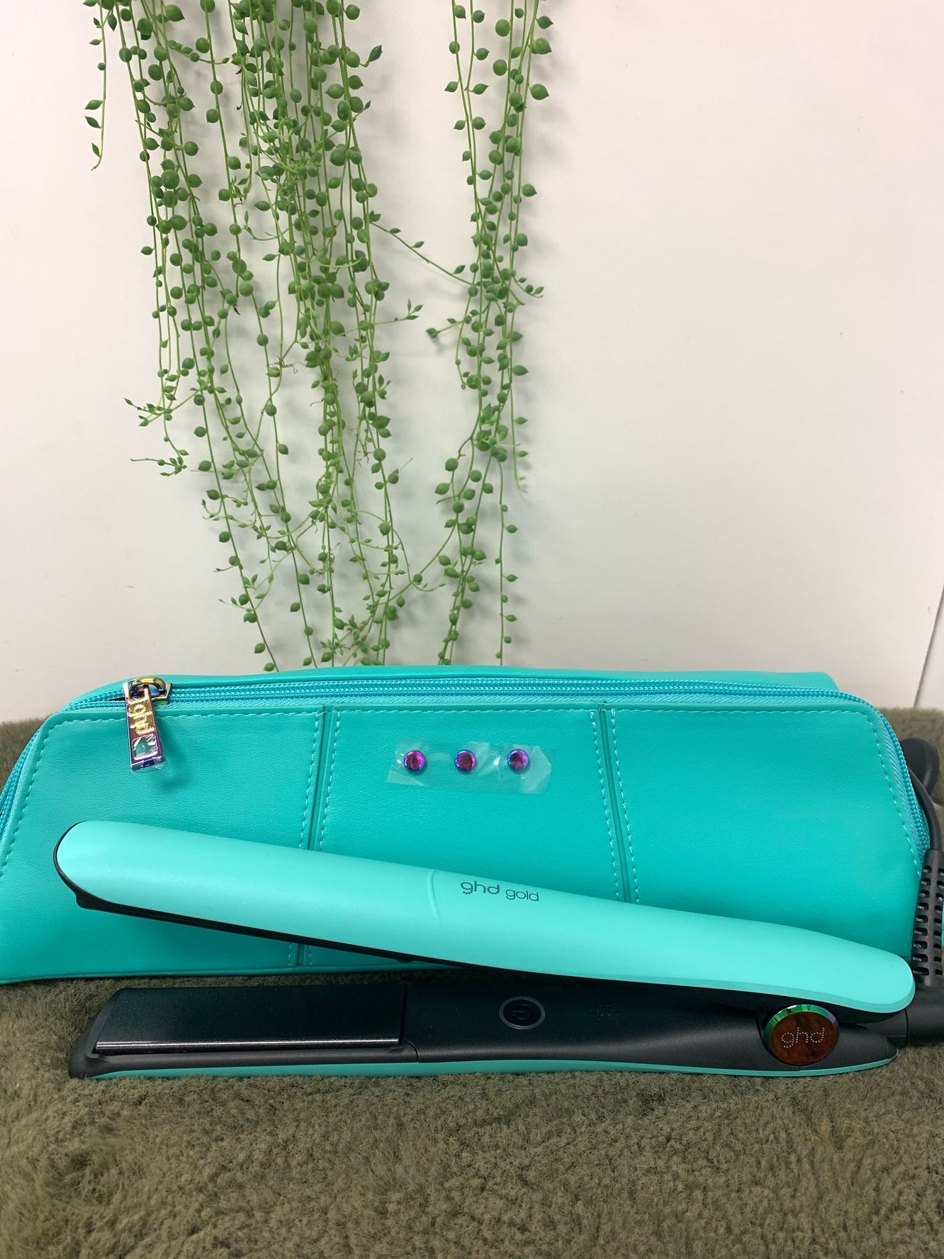 Shop online NZ largest stockists of GHD Hair Products NZ | GHD